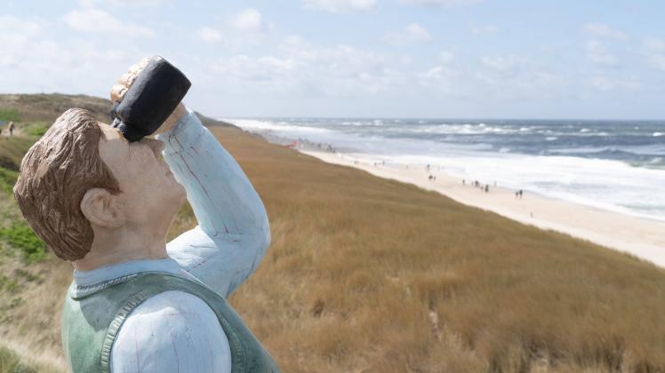 Partys, Kabarett, Beach Polo: Das ist los an Pfingsten auf Sylt