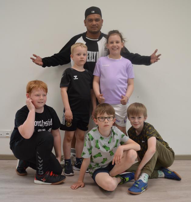 In Bollingstedt lernt man Hip-Hop mit Dexter Posanso | SHZ