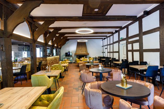 Wie das Café Santa auf Burg Wittlage aussieht und wann es öffnet