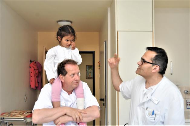 Kind aus Kabul in Papenburg: Marien-Hospital hilft Mutahera