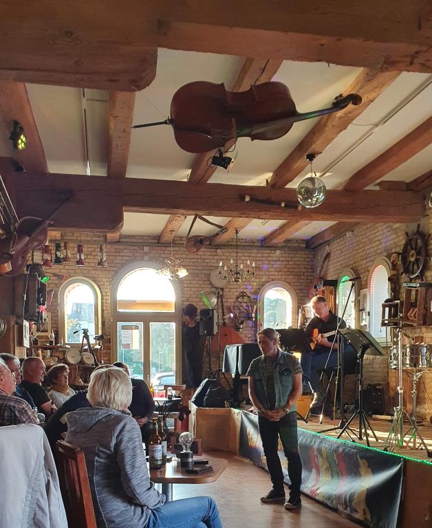 Konzerte in Eckernförde: Kunkowski holt die Kultur in den Spieker
