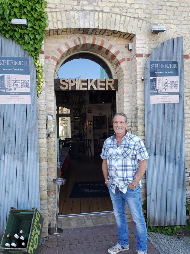 Konzerte in Eckernförde: Kunkowski holt die Kultur in den Spieker