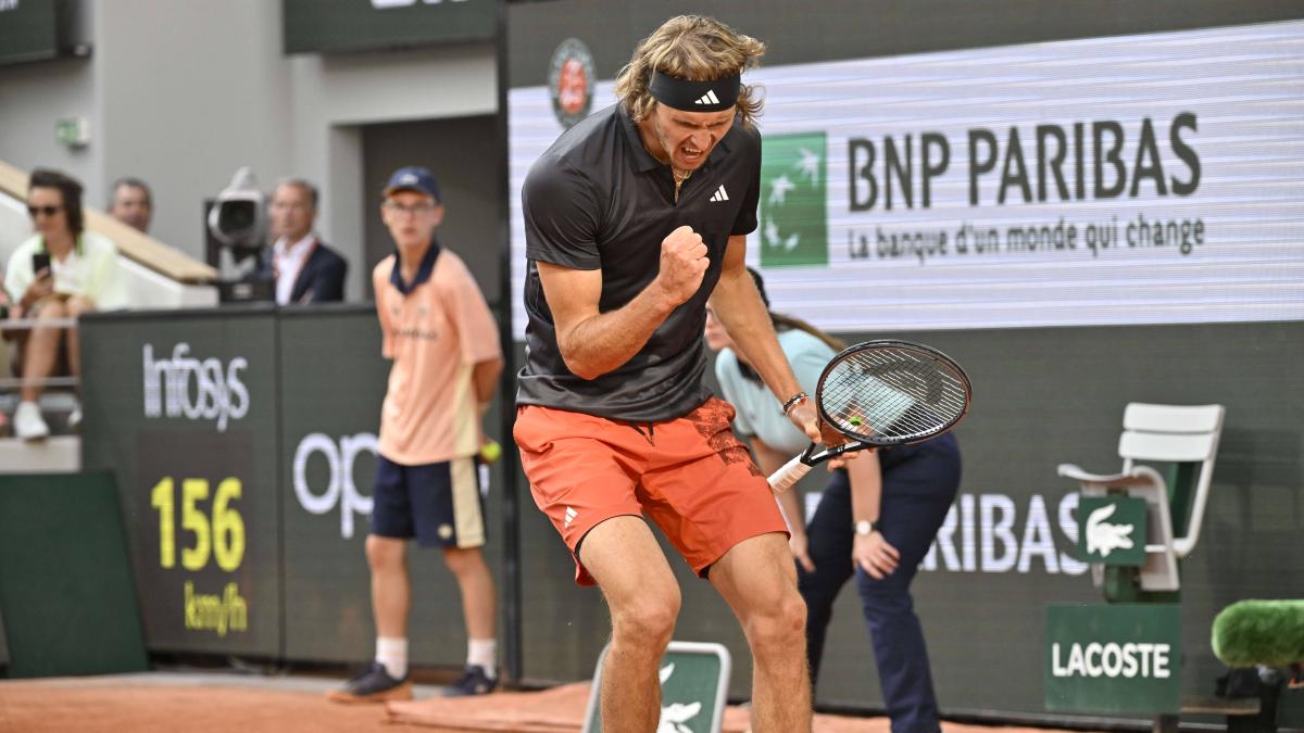 French Open: Alexander Zverev zieht ins Halbfinale ein