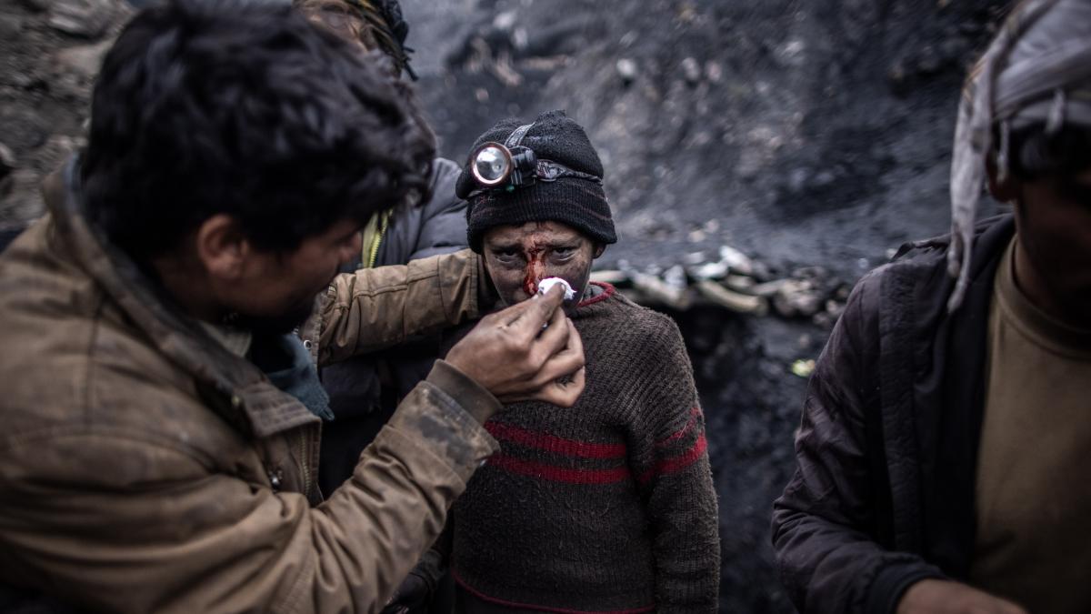 Mehr Kinderarbeit in Afghanistan: Leben unter dem Taliban-Regime