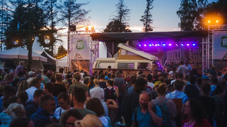 Midsummer Bulli Festival 2023: Das ist das Programm auf Fehmarn