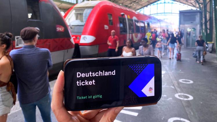 Grüne wollen Studierende bei Deutschlandticket entlasten | NOZ