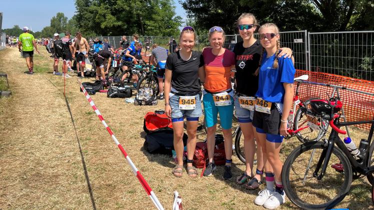Triathlon: Frauen der SG Athletico Büdelsdorf in Hamburg Zweiter