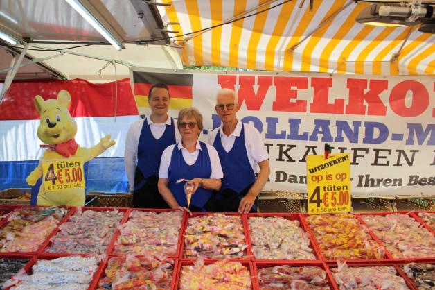 Besucheransturm beim Hollandmarkt 2023 in Bruchmühlen