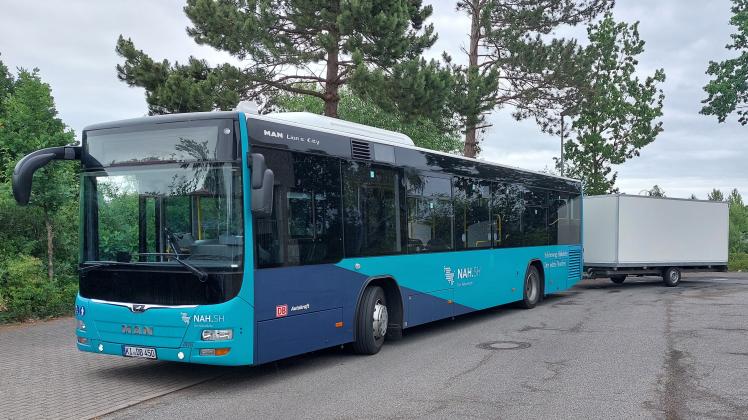 Fahrradbus X85 fährt ab Lübeck bis Fehmarn - Mehrere Haltestellen