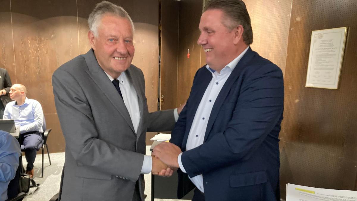 Andreas Hahn (CDU) bleibt Bürgervorsteher in Elmshorn