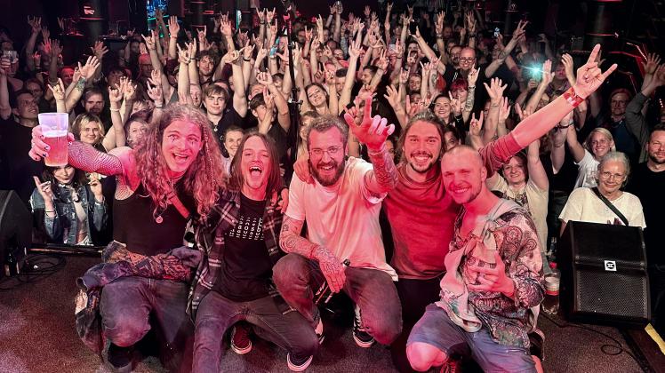 Rockband Grell aus Neumünster gewinnt auch beim Contest Emergenza