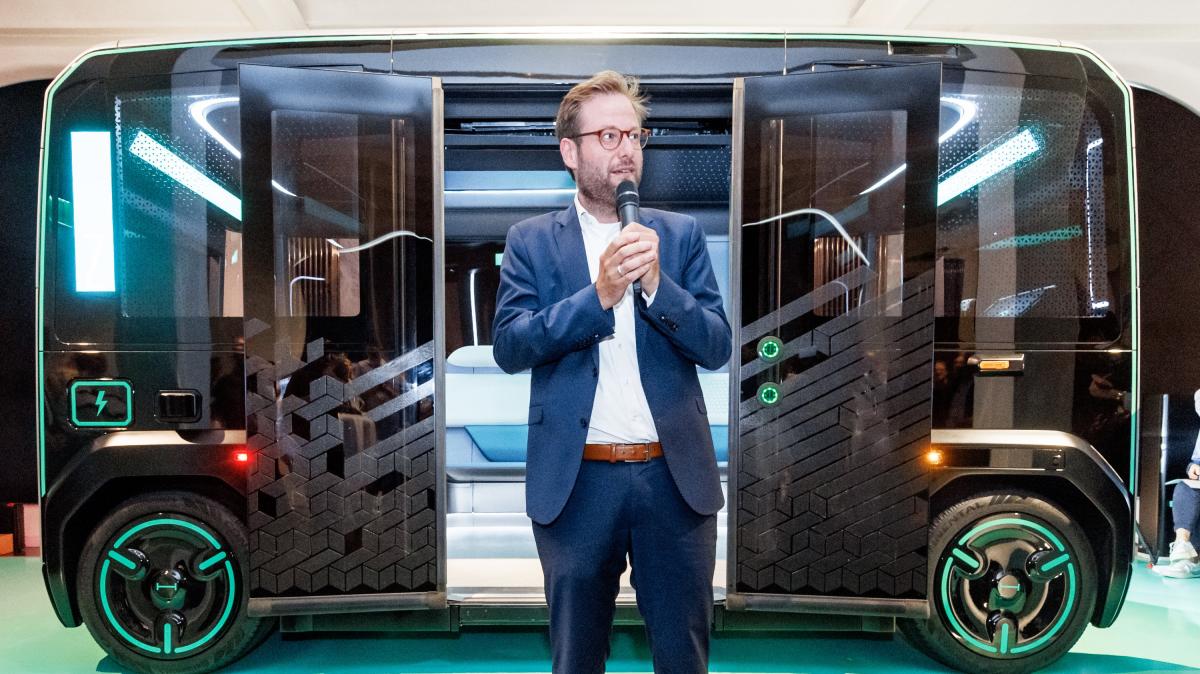 Robo-Bus Holon: Premiere für Hamburgs neuen Bus ohne Busfahrer