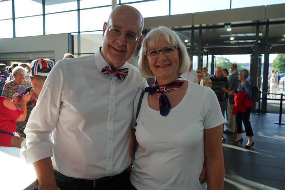 Bilder vom SHMF: So britisch kamen die Zuschauer in die Holstenhallen