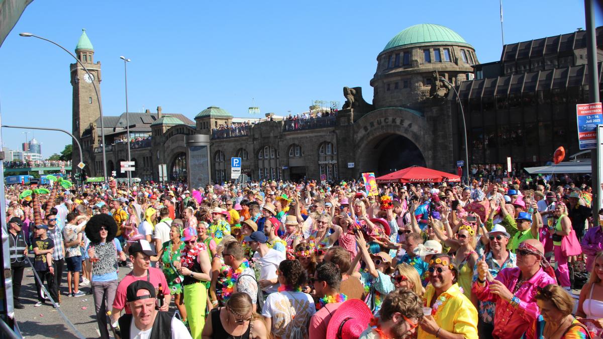 Schlagermove im Selbstversuch: Foto-Report von der Mega-Party