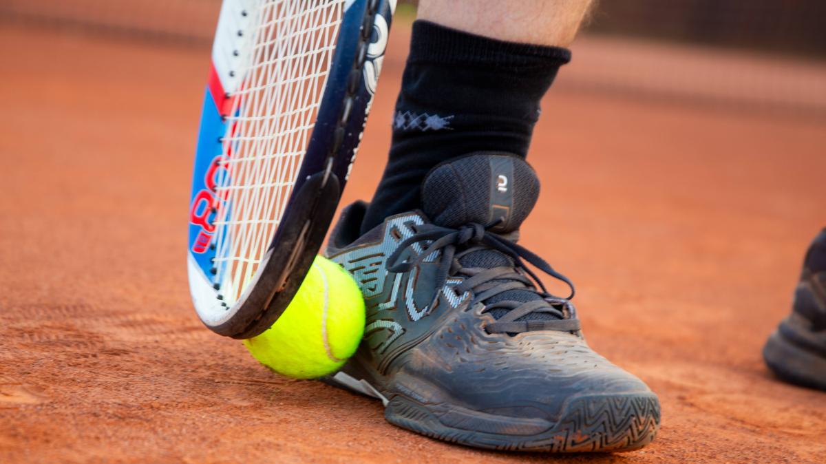 Jonte Mysegaes erreicht Finale der Tennis-Landesmeisterschaft | DKO