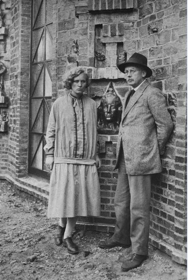 Kunststätte Bossard: Skurriles Kunstreich und das Hakenkreuz