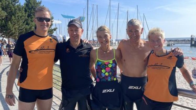 Triathleten aus Bargteheide überzeugen beim Freiwasserschwimmen