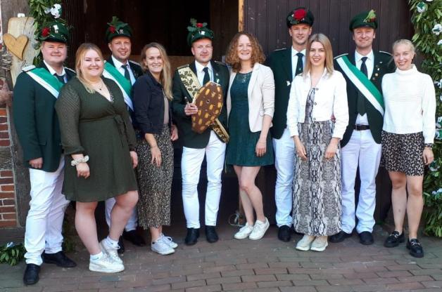 Fünf neue Majestäten und eine Drachenkönigin in Badbergen