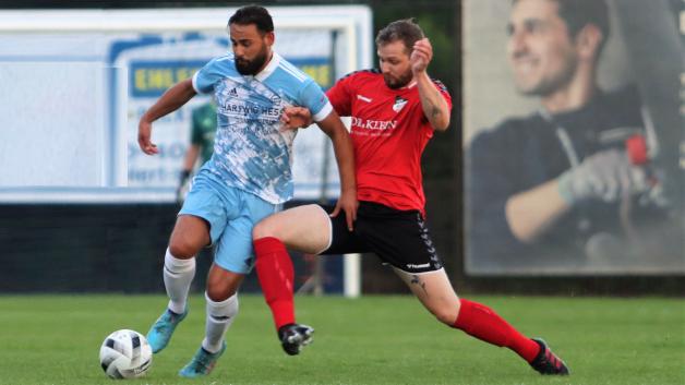 Fußball-Raiba-Cup: Hetlinger MTV gewinnt klar gegen TSV Holm