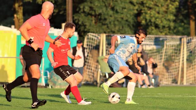 Fußball-Raiba-Cup: Hetlinger MTV gewinnt klar gegen TSV Holm