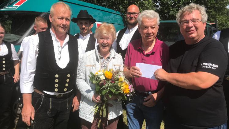 Günter Hartwich aus Wrist beendet mit 84 Jahren sein Berufsleben