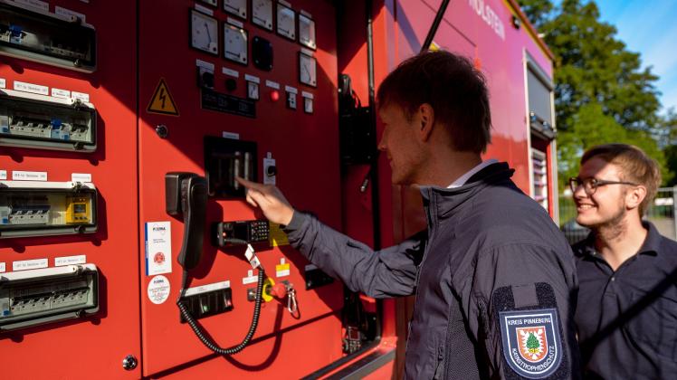 Kreis Pinneberg übt den Ernstfall: Stromausfall für drei Wochen