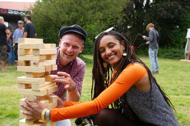 1500 Fans feiern beim La-La-Festival in Negenharrie