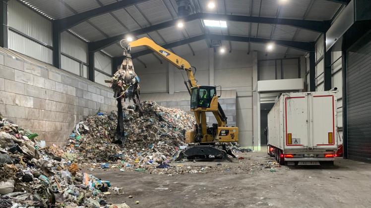 Müll-Umschlag und Grünabfall: Recyclinghof-Start am Schwarzen See