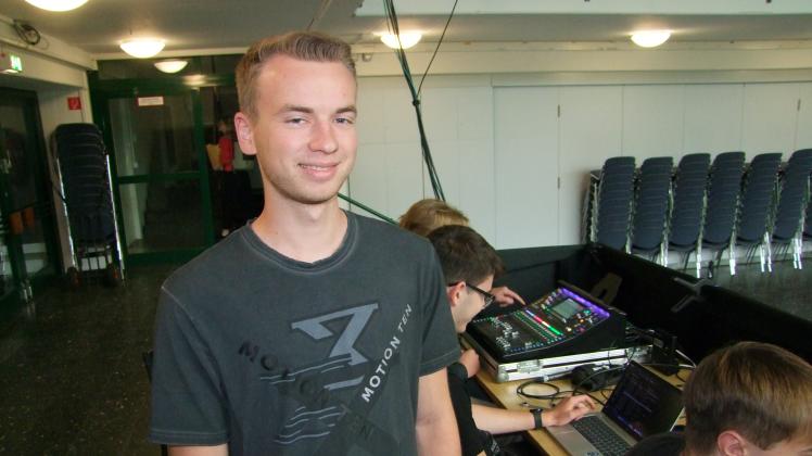Satruper Bernstorff Gymnasium: Vom Technik-Team zum Pyro-Profi