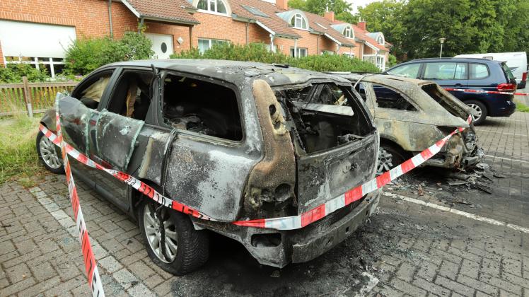 Brandanschlag In Bremen Polizei Prüft Weiteres Bekennerschreiben Dko
