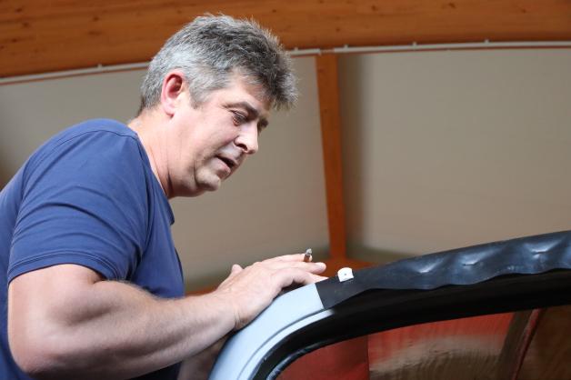 14 Männer und ein Auto: Das sind die Oldtimerfreunde Kummerfeld