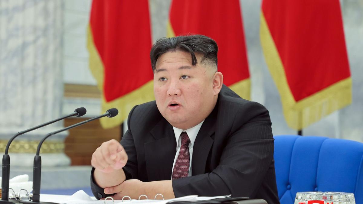 Nordkorea verstärkt Kriegsvorbereitungen und wirft General raus