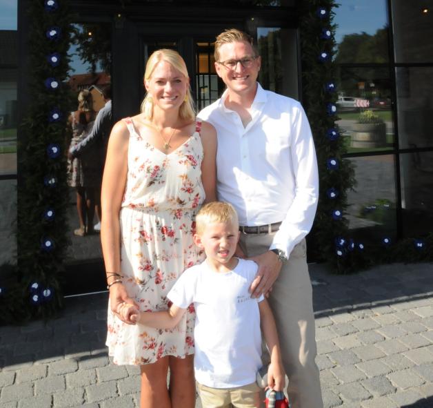 Wohn- und Geschäftshaus in Schwagstorf mit VGH eingeweiht