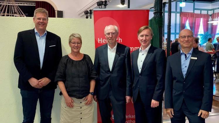 Sparkasse Westholstein besetzt Führungsgremium und Verwaltungsrat