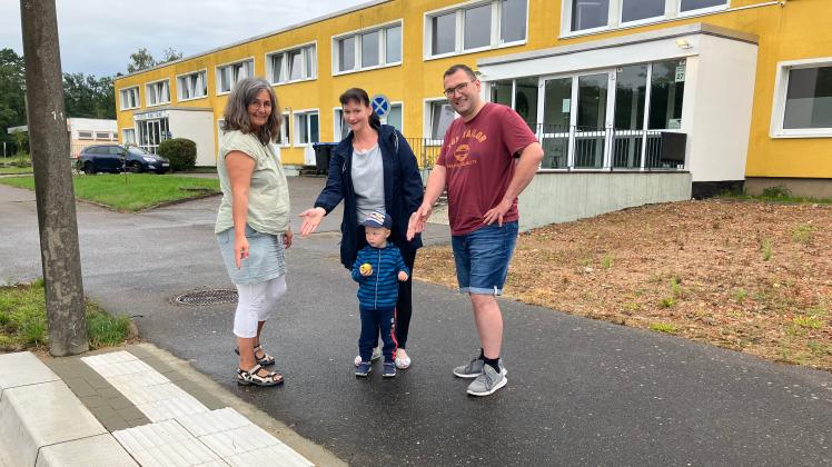 Dabel sorgt mit einer Bushaltestelle für sicheren Weg zum Hort | SVZ