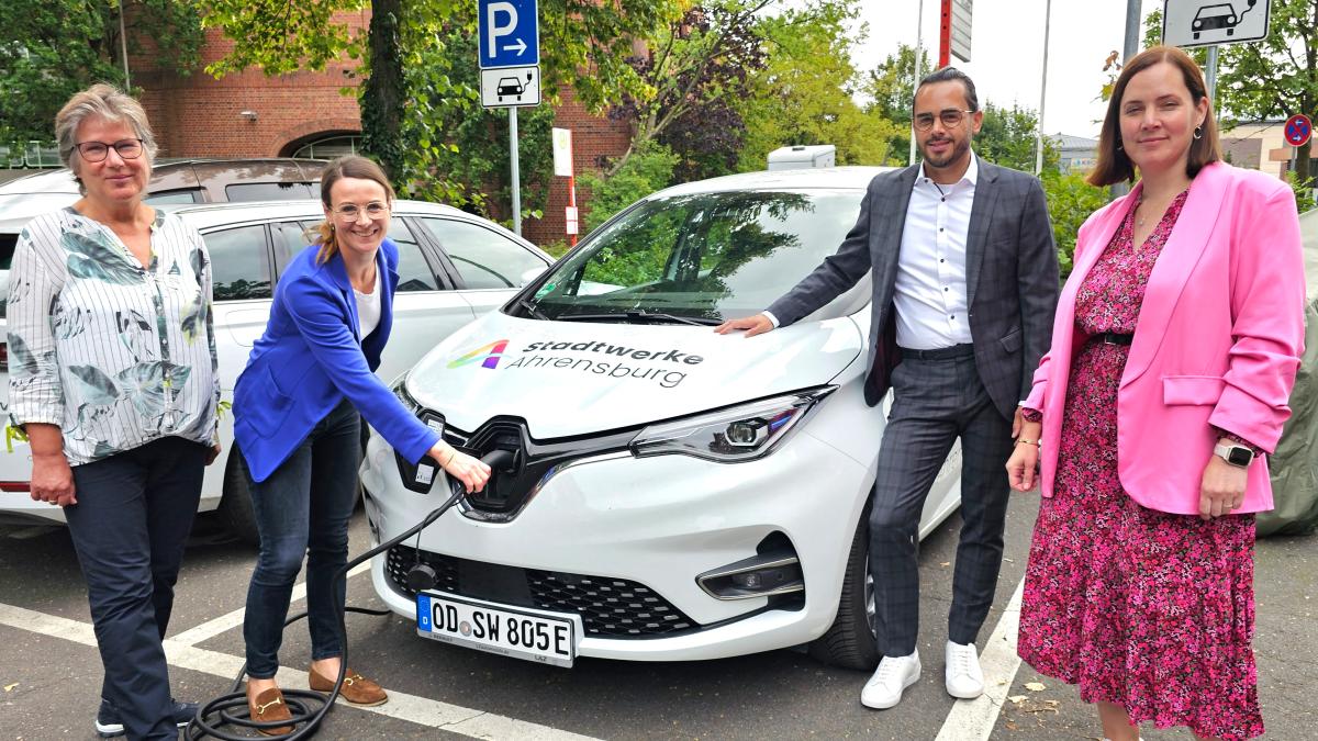 Kooperation in Ahrensburg: Vorträge über Energiewende und E-Autos