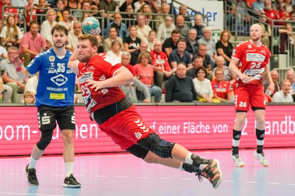 Die besten Bilder vom Handballspiel HSG Nordhorn-Lingen gegen EHV Aue