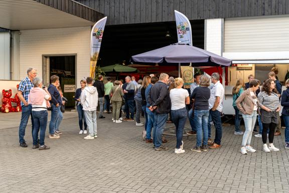 Landvolk Melle feiert 75 Jahre und plötzlich kommt ein berühmter Gast