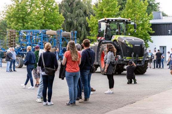 Landvolk Melle feiert 75 Jahre und plötzlich kommt ein berühmter Gast