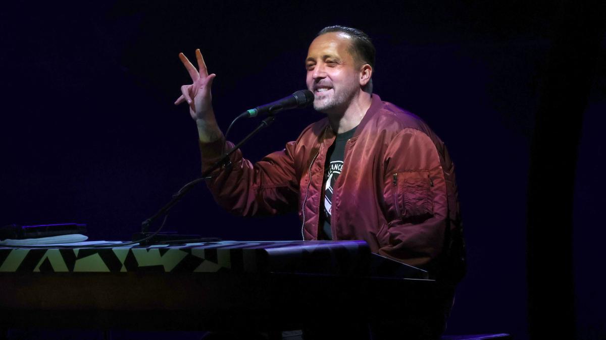 Konzert von Rapper Danger Dan in Hamburg vereint Punks und Bonzen