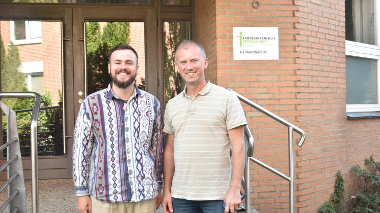 Das ist der neue Jugend-Gemeinschaftspastor der Gemeinde Stormarn