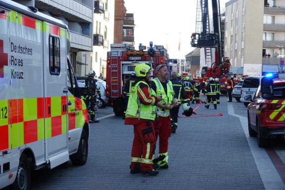 In Bildern: Großübung in Westerland hält Feuerwehren auf Trab