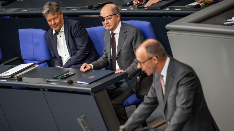 Debatte um „Deutschland-Pakt“: Scholz will Union entgegenkommen