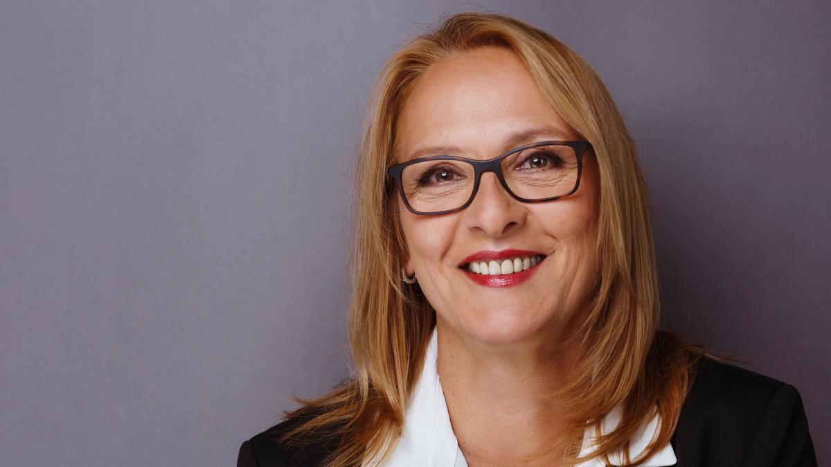 Warum Carla Berling Trilogie als Felicitas Fuchs geschrieben hat