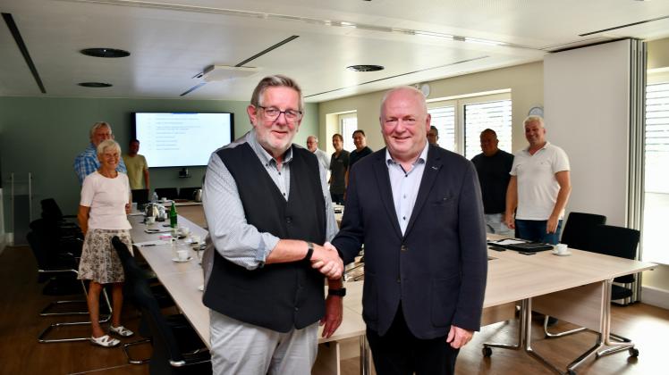Amt Haddeby: Ralf Feddersen als Amtsdirektor wiedergewählt