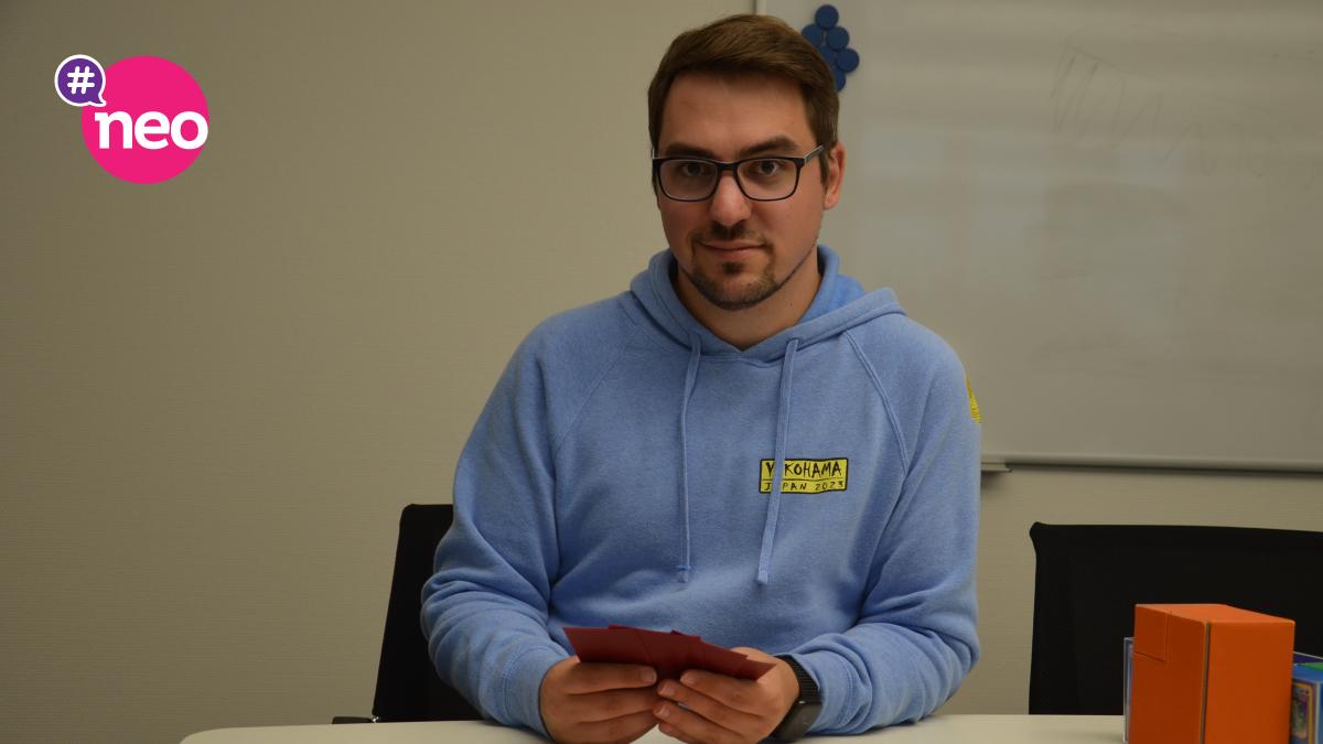Was Simon Teske aus Rieste am Spiel mit Pokémon-Karten begeistert