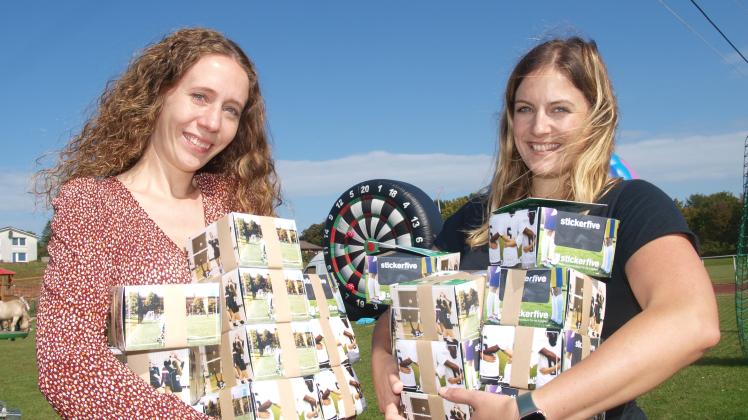 Stickeralbum gestartet: SV Grün-Weiß Todenbüttel im Sammelfieber