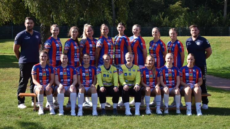 Handball-Schleswig-Holstein-Liga: „Haie“-Frauen holen Kantersieg