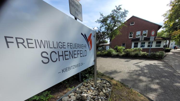 Polizei-Gebäude steht Sanierung der Feuerwache Schenefeld im Weg