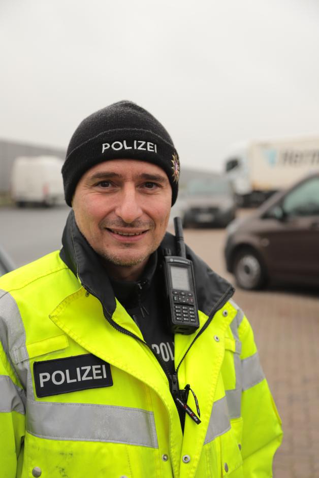 Achtung! Kontrolle: Polizei-Fortbildung an der A7 bei Neumünster